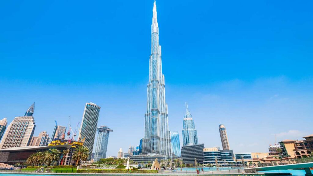 Dubai Travel Tips: 20 Things To Know Before You Go To The U.A.E - Lucas ...